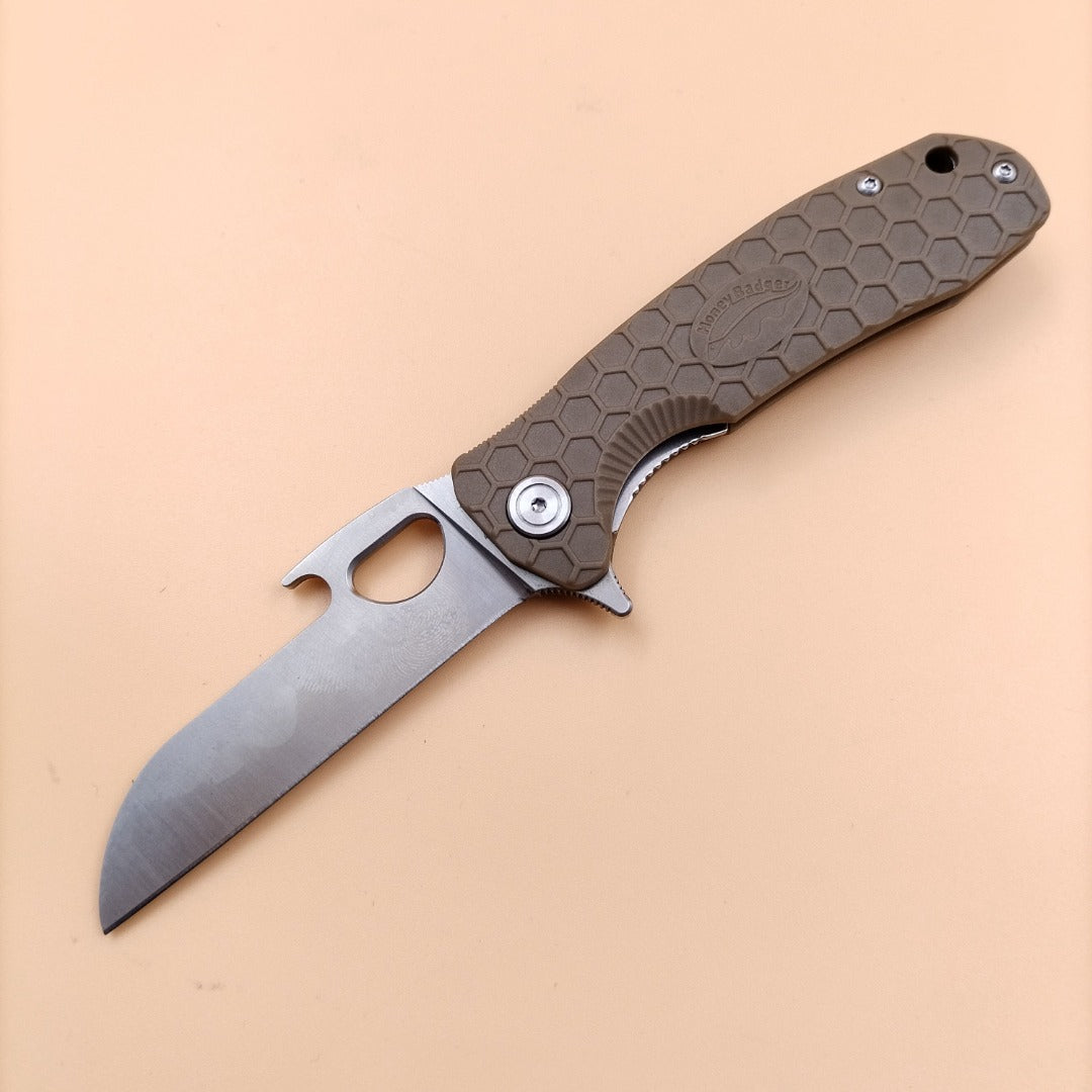 Honey Badger - Tong | Blades and Outdoor